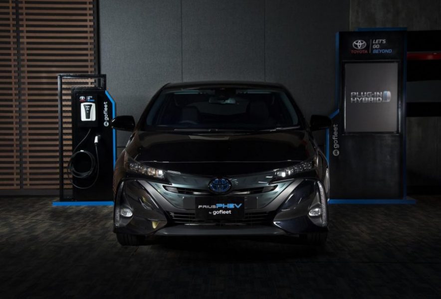 Toyota Prius pHEV - Rockomotif