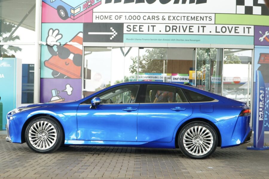 Foto 6 Mirai Gen-2-FCEV-2 - Rockomotif