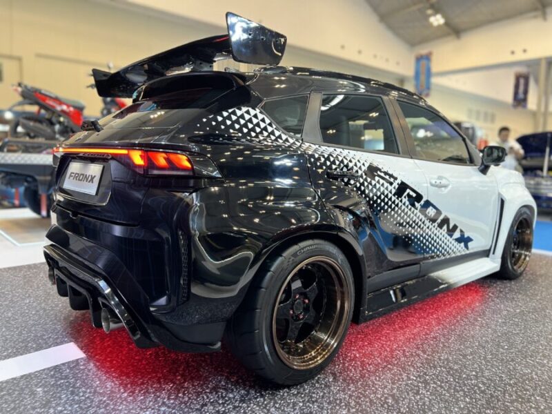 Modifikasi Suzuki Fronx - Rockomotif