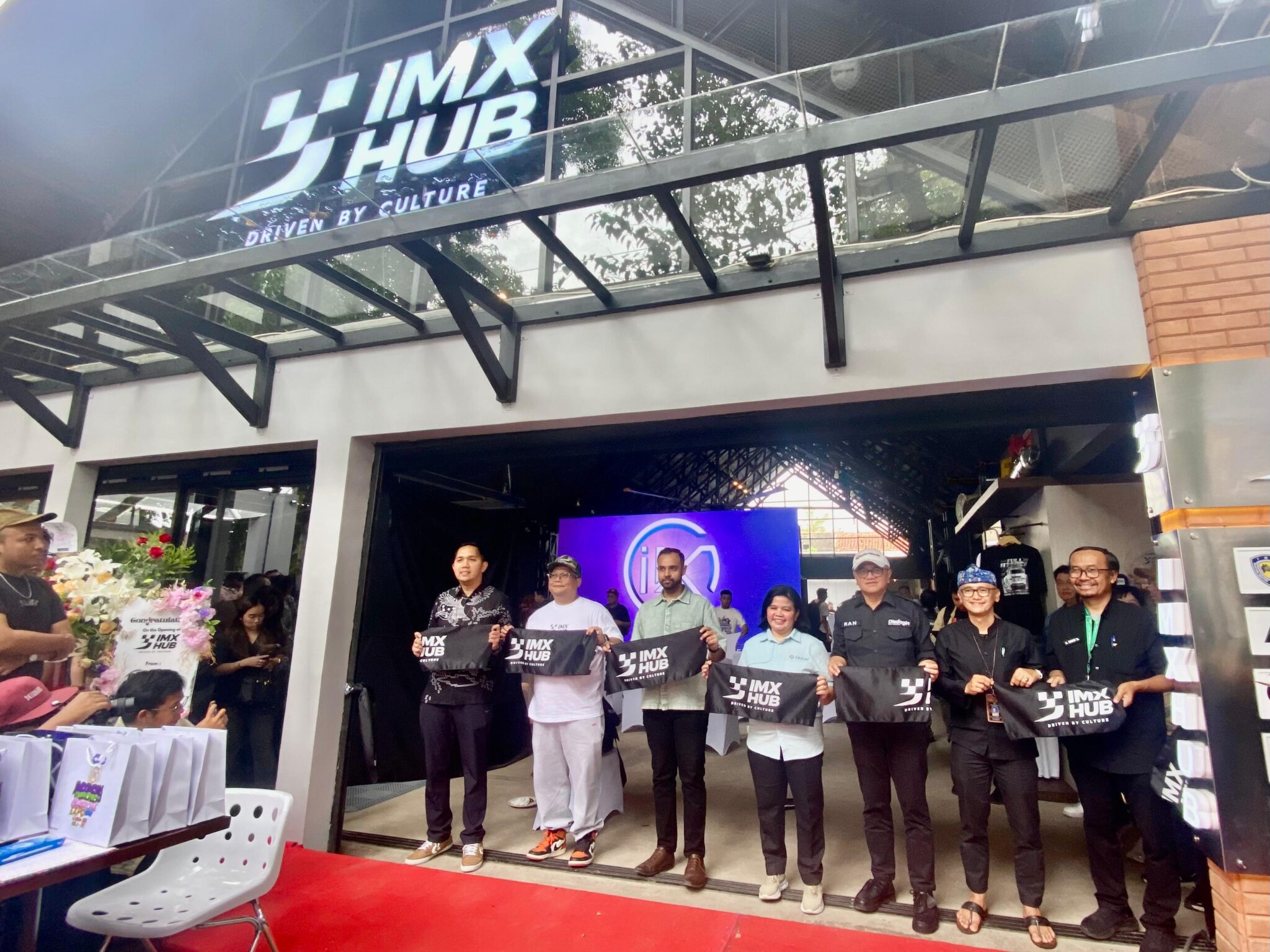 IMX Hub Resmi Dibuka di Bandung: Surga Baru bagi Komunitas Modifikasi ...